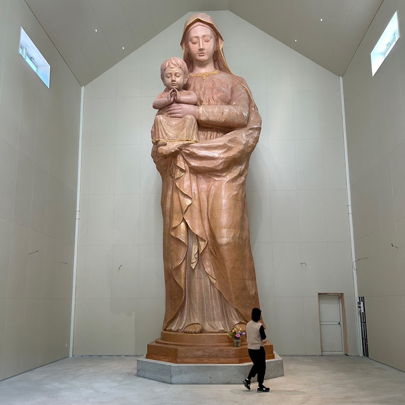 Nine-Meter-Tall Maria Reaches Minamishimabara | Subsequence Magazine
